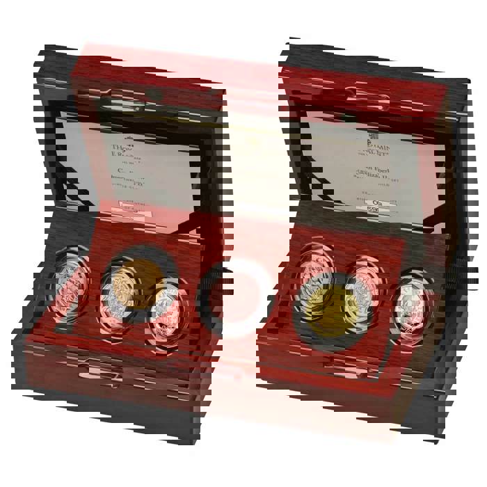 Shop Queen Elizabeth II Sovereigns | The Royal Mint